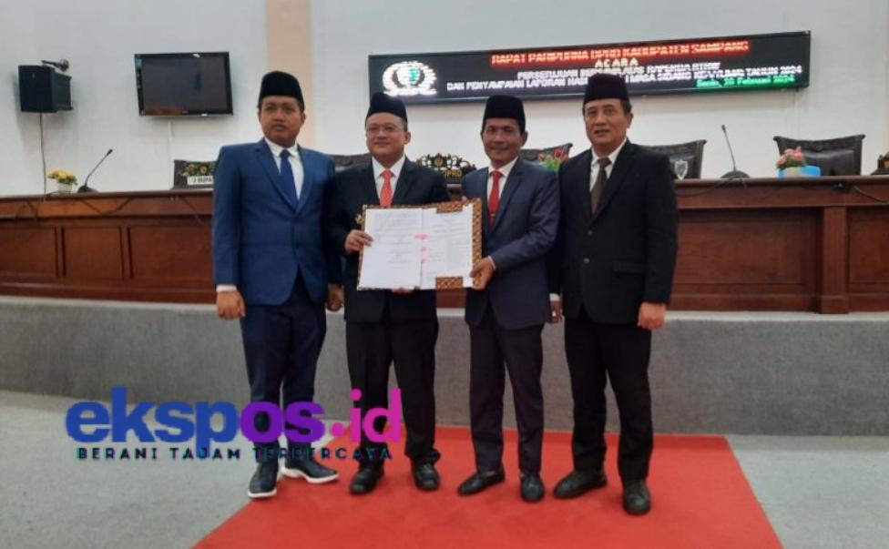Perdana PJ Bupati Sampang Hadiri Rapat Paripurna DPRD Tentang ... Perdana PJ Bupati Sampang Hadiri Rapat Paripurna DPRD Tentang ...